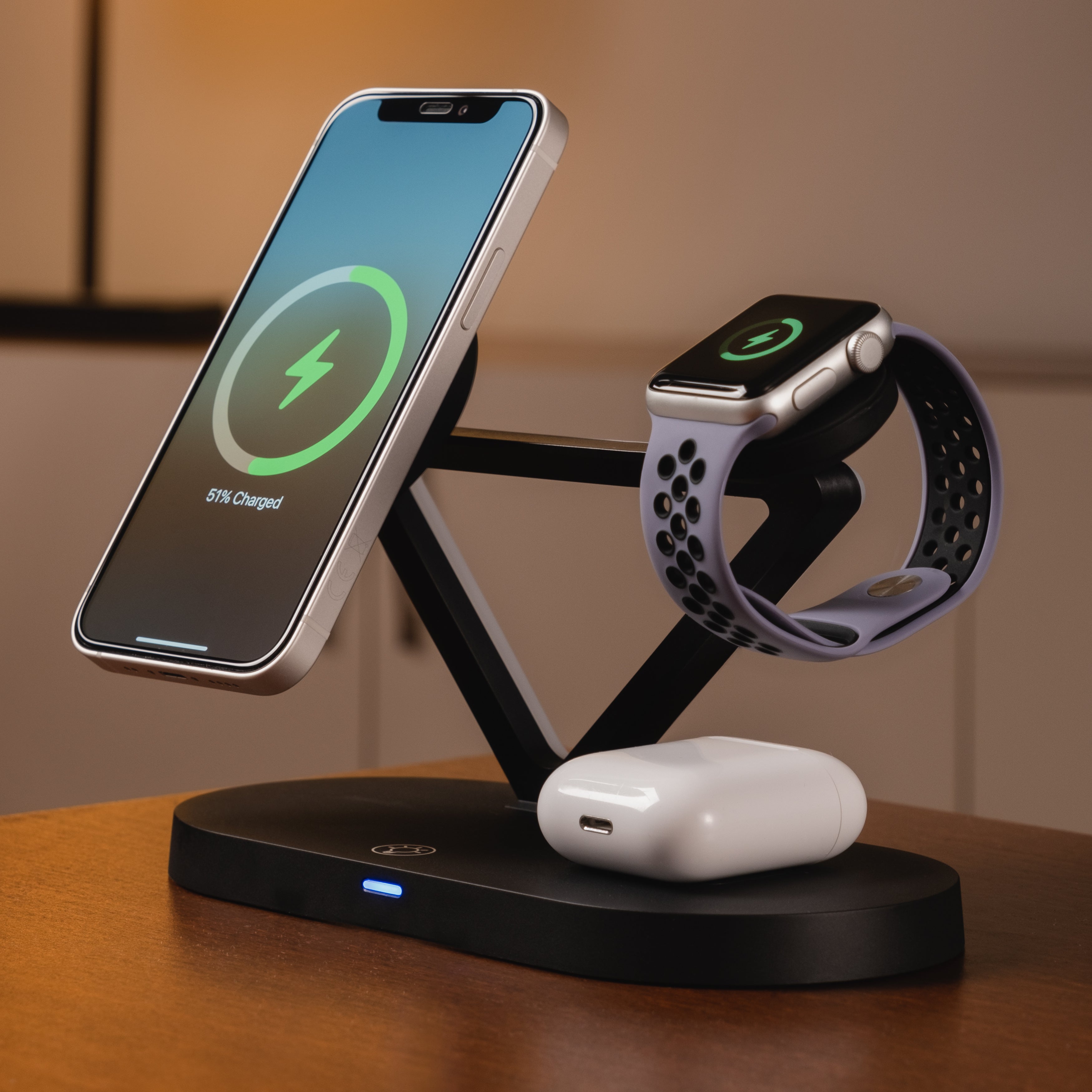 PRISM CHARGING STATION BY MDRNDOCK – mdrndock